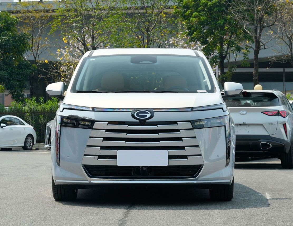 20.36万起 | 移动的智能客厅 传祺E8 PHEV新能源MPV全维度测评 - EV电动汽车･世界电动汽车机器人资讯网