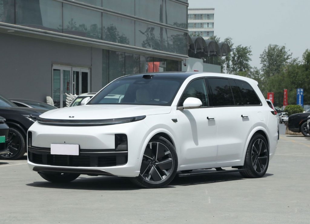 40.69万起 | 理想L9 - 三代同车：以1400km续航+五屏交互，终结家庭出行焦虑 - EV电动汽车･世界电动汽车机器人资讯网